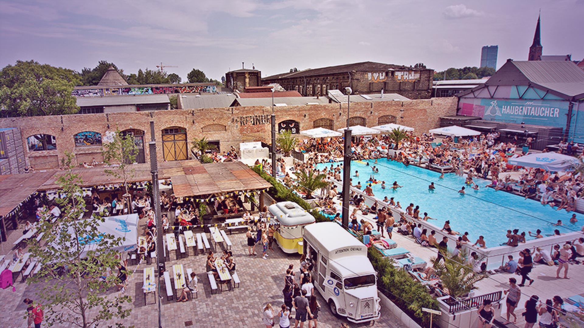 BERLIN PHOTO WEEK - Comacon